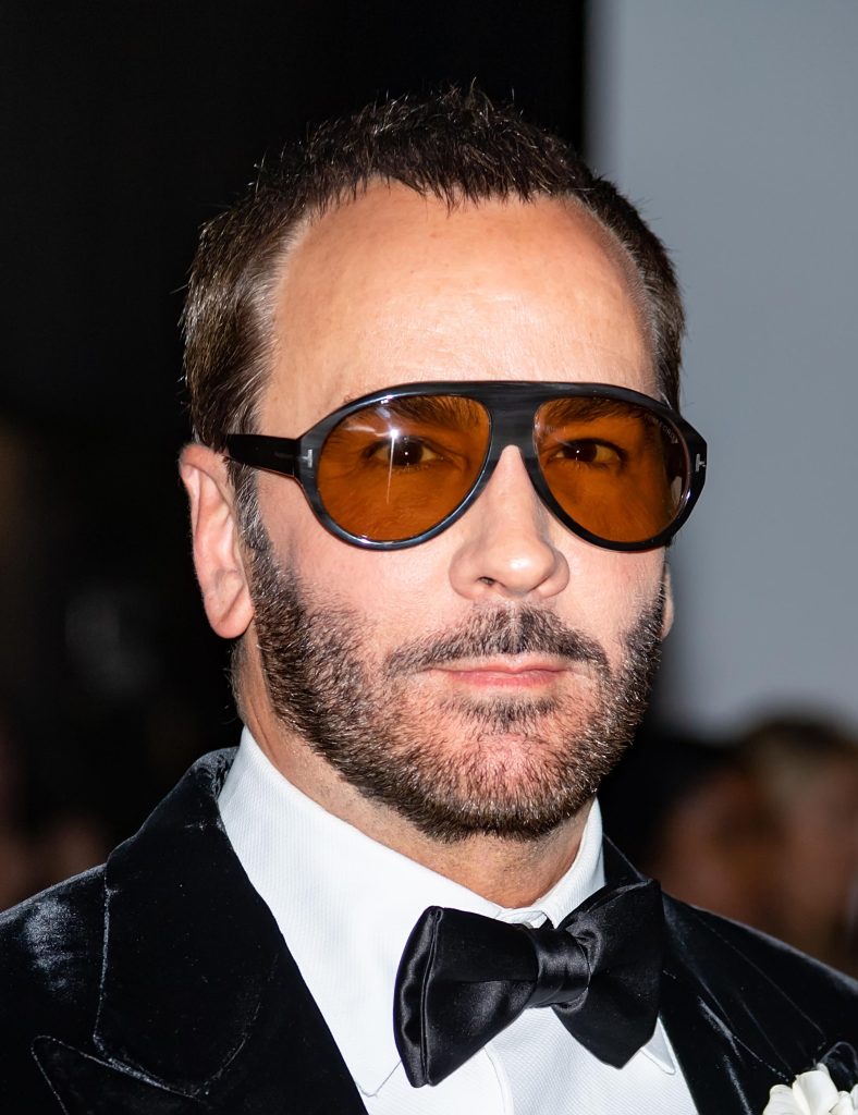 A trajetória de Tom Ford, o estilista que revolucionou o mercado de ...
