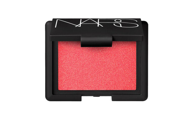 Os melhores blushes do mercado, segundo maquiadores renomados - ELLE Brasil