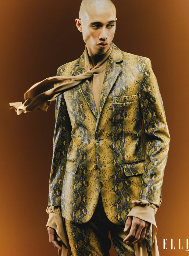 Entrevista: João Pimenta completa 20 anos de desfiles. - ELLE Brasil